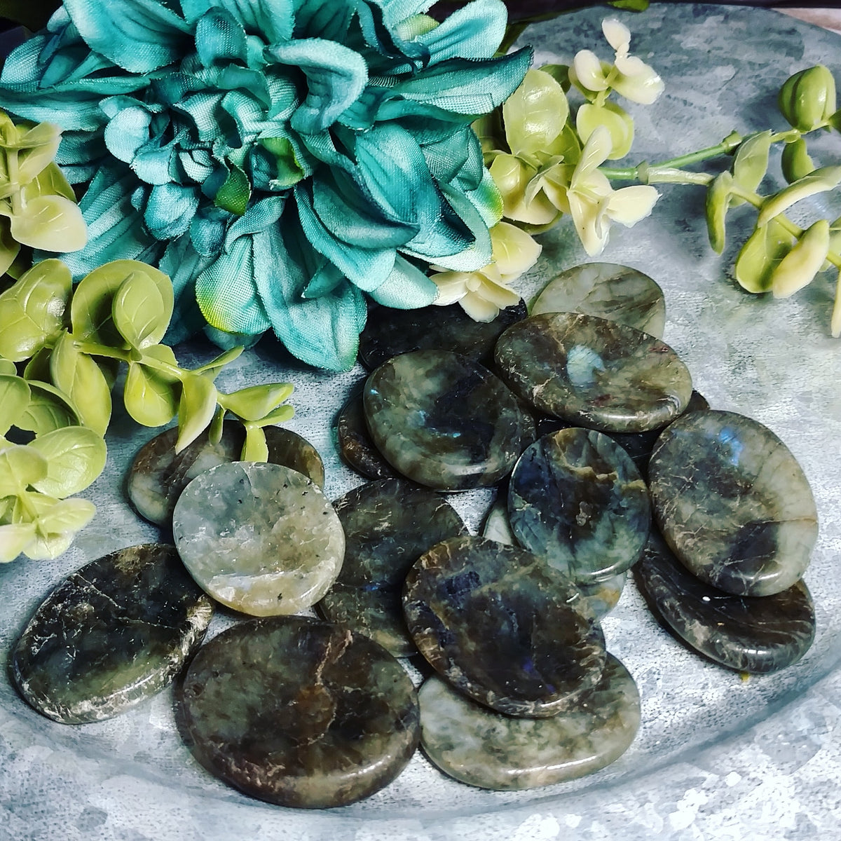 Labradorite Worry Stone – Creative Enchantment Candles & More